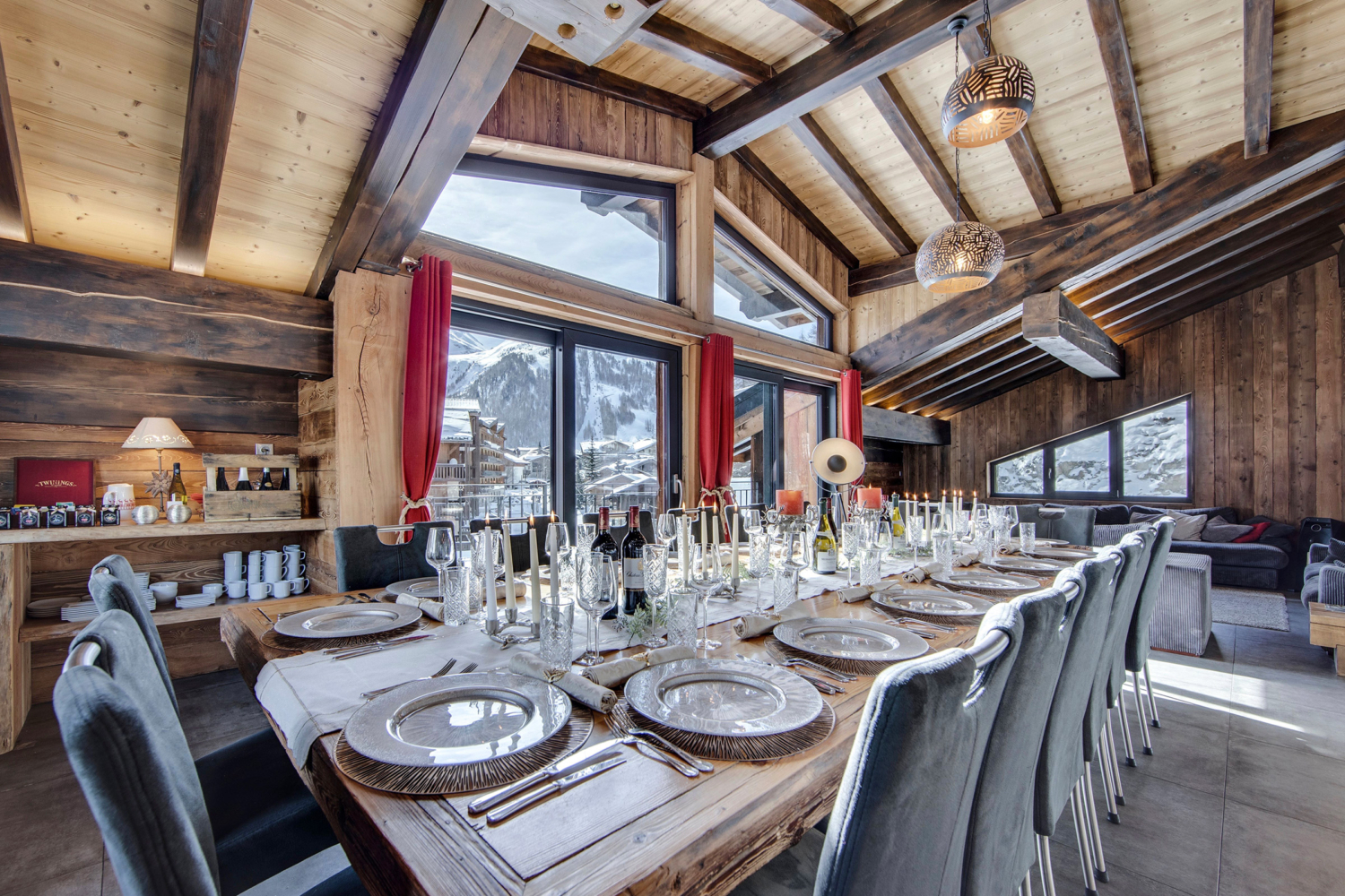 Chalet d’Isère | Catered Ski Chalet in Val d’Isère | YSE